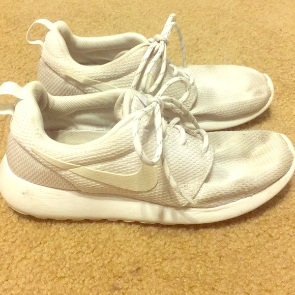 Nike | Shoes | Nike Roche All White | Poshmark
